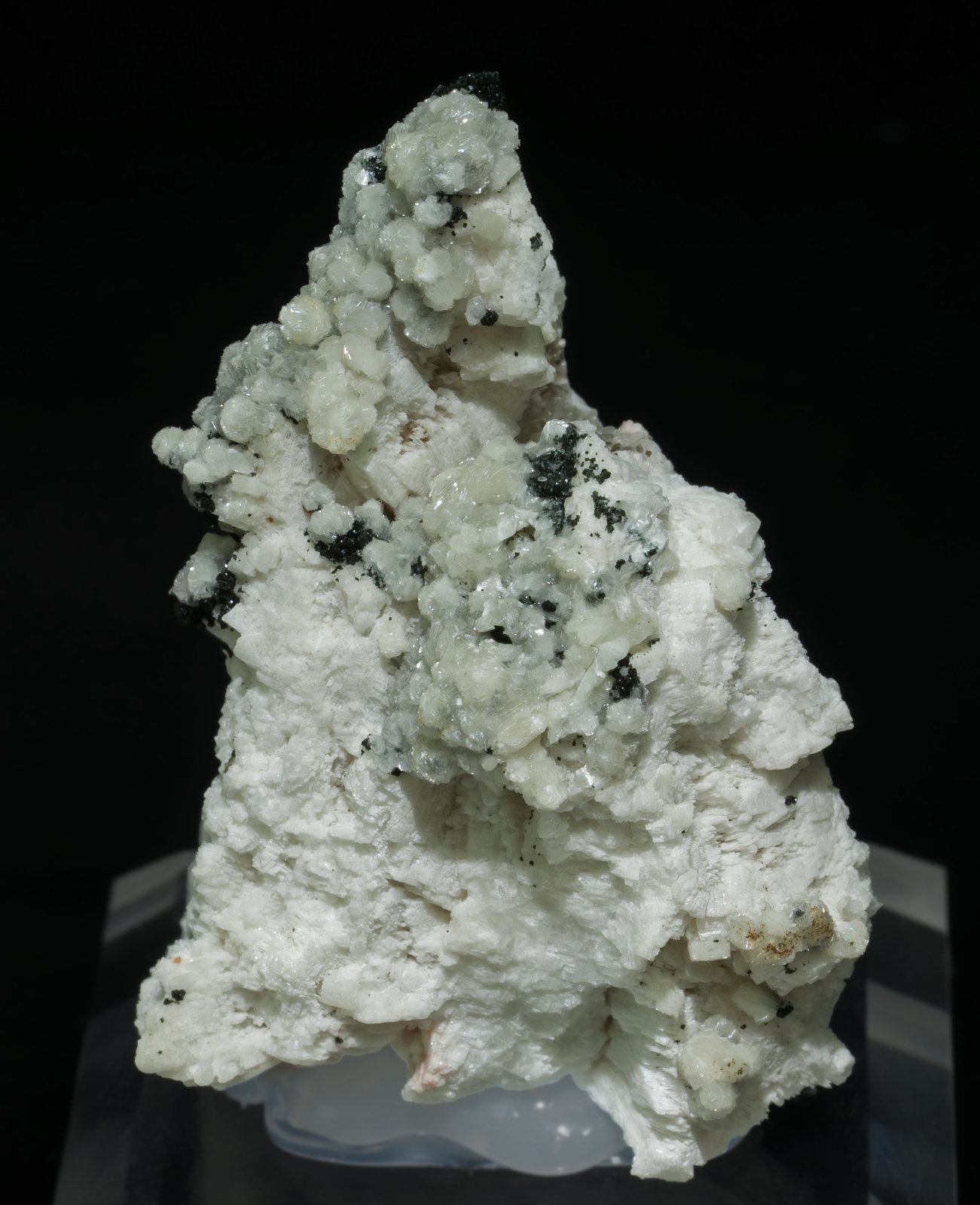 Bavenite with Microcline, Quartz and Chlorite - Valdeconejillos Quarry ...