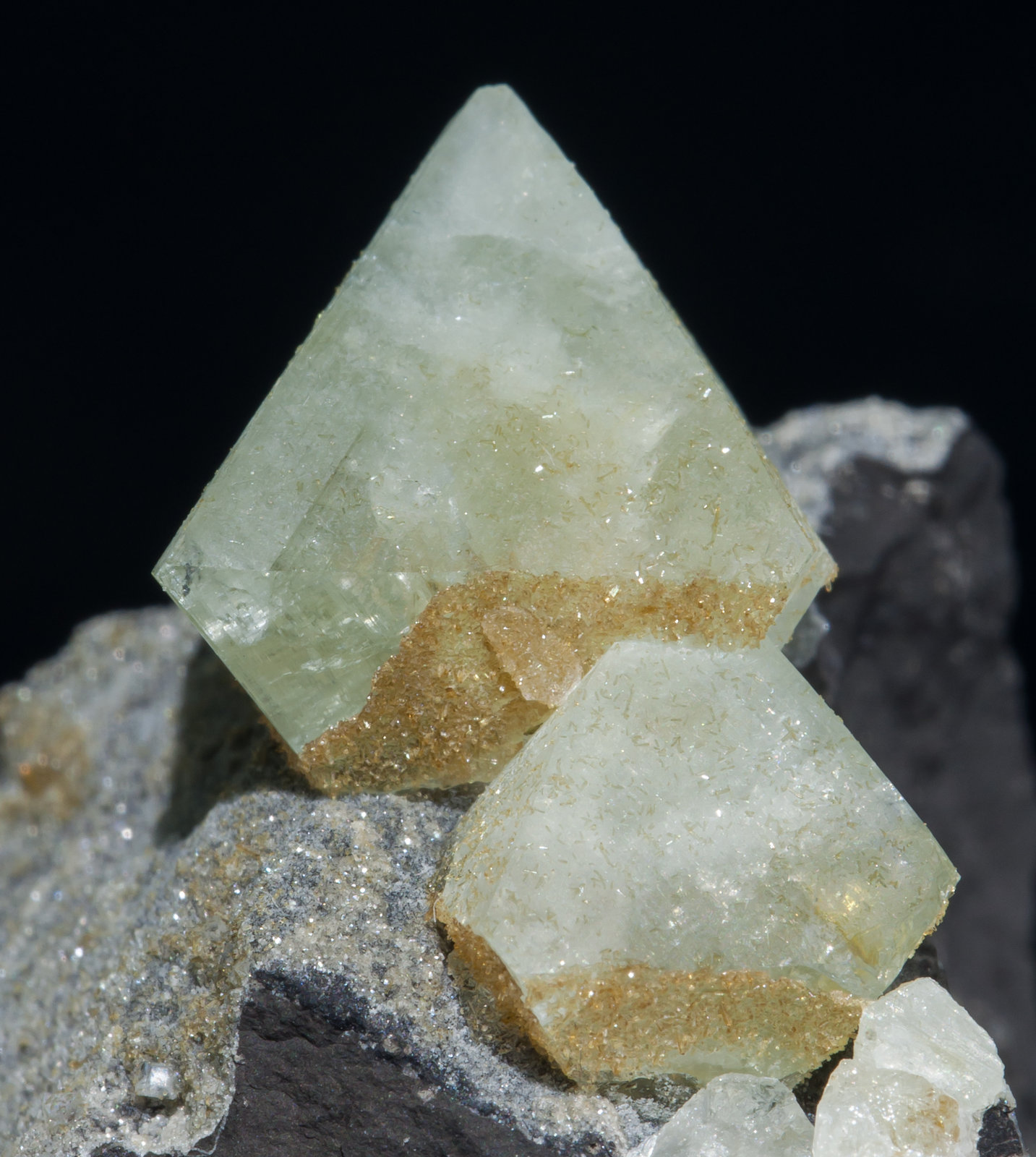 Wardite with Childrenite - Stoneman Camp, Young's Creek, Dawson mining ...