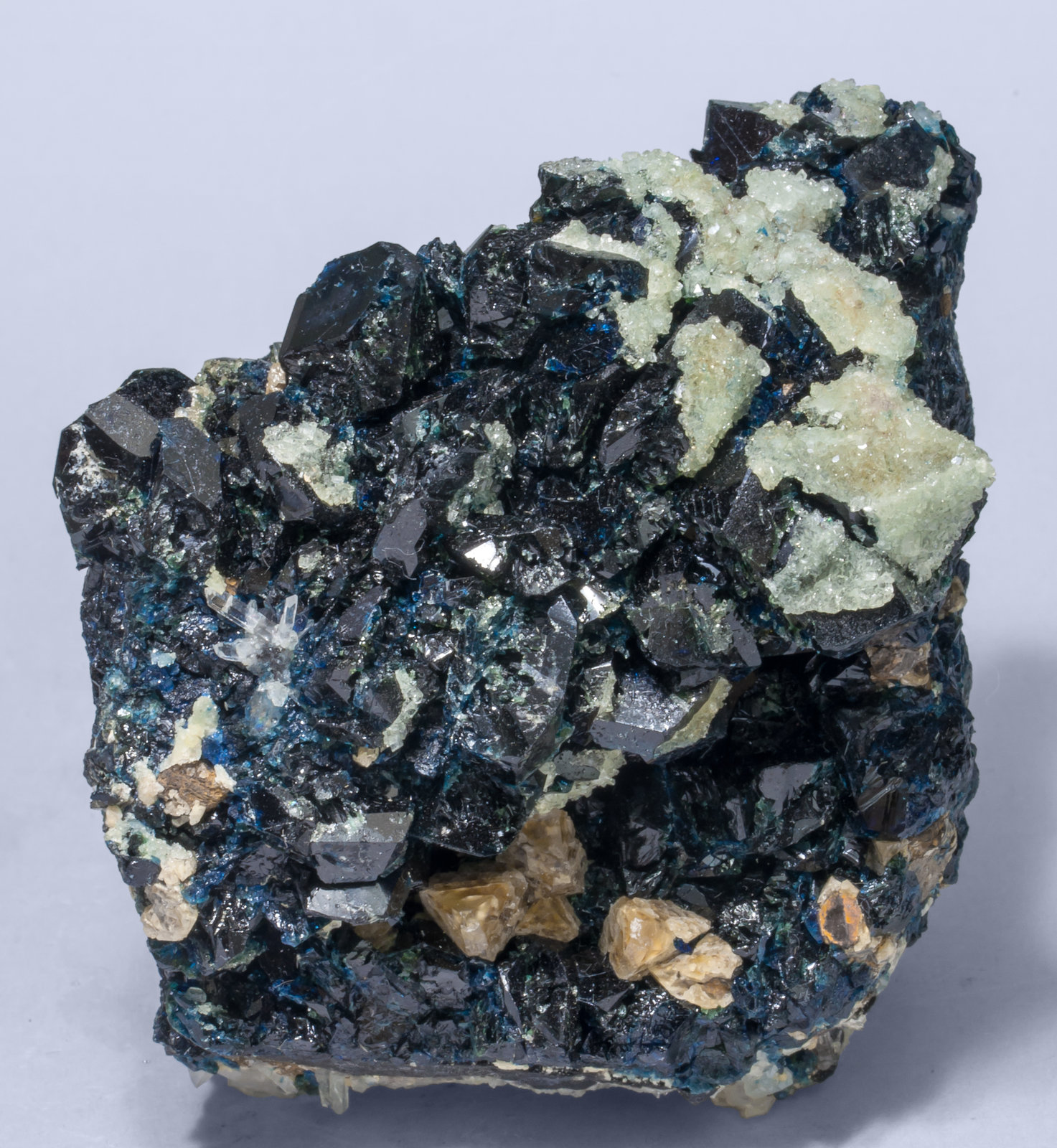 Lazulite with Augelite, Siderite and Quartz - Crosscut Creek, Kulan ...