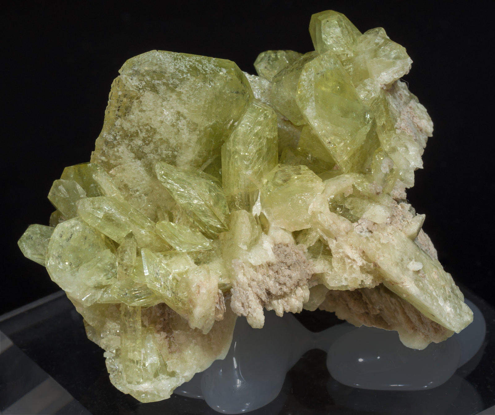 Brazilianite - Linópolis, Divino das Laranjeiras, Vale do Rio Doce ...