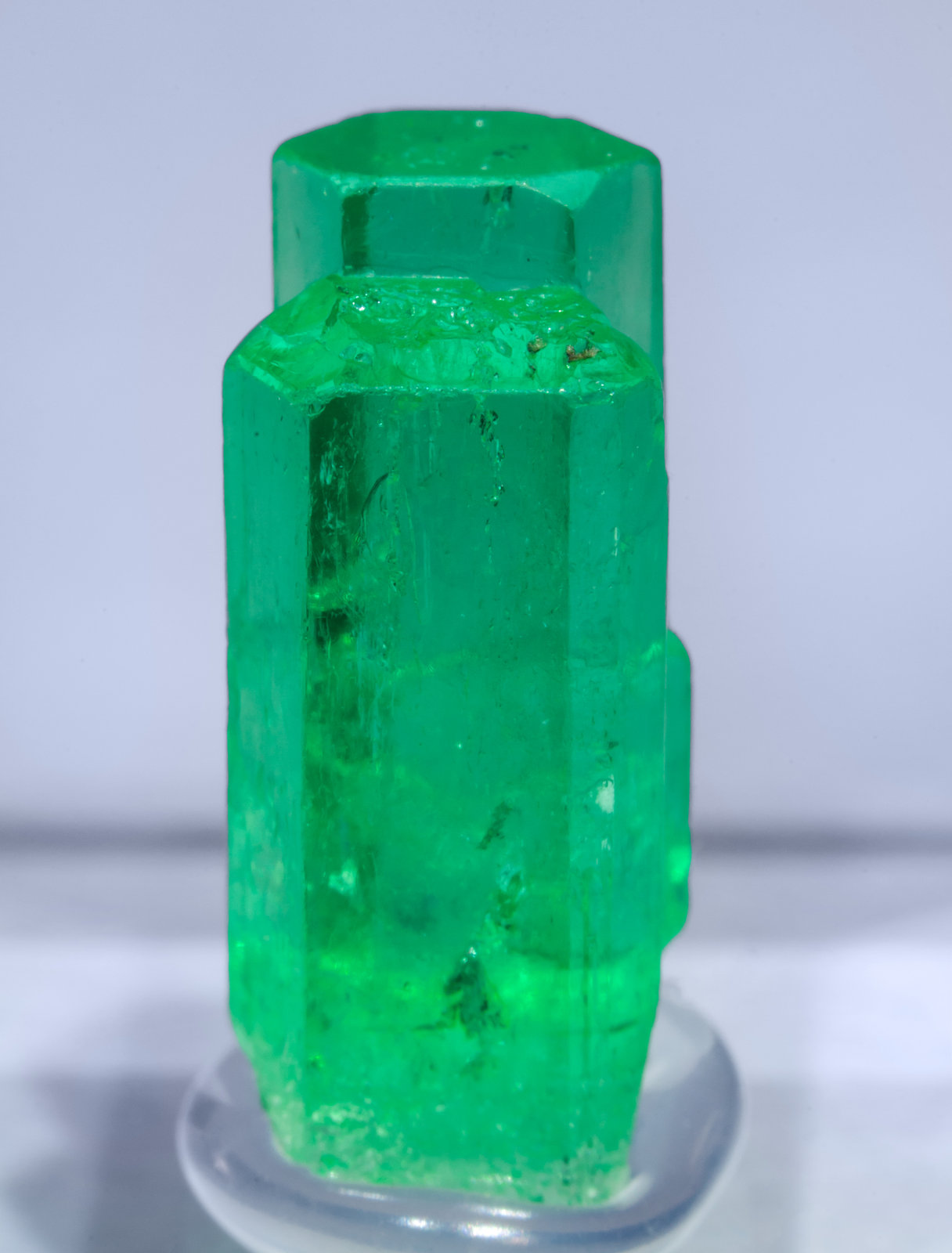 Beryl (variety emerald) - Chivor mining district, Municipio Chivor ...