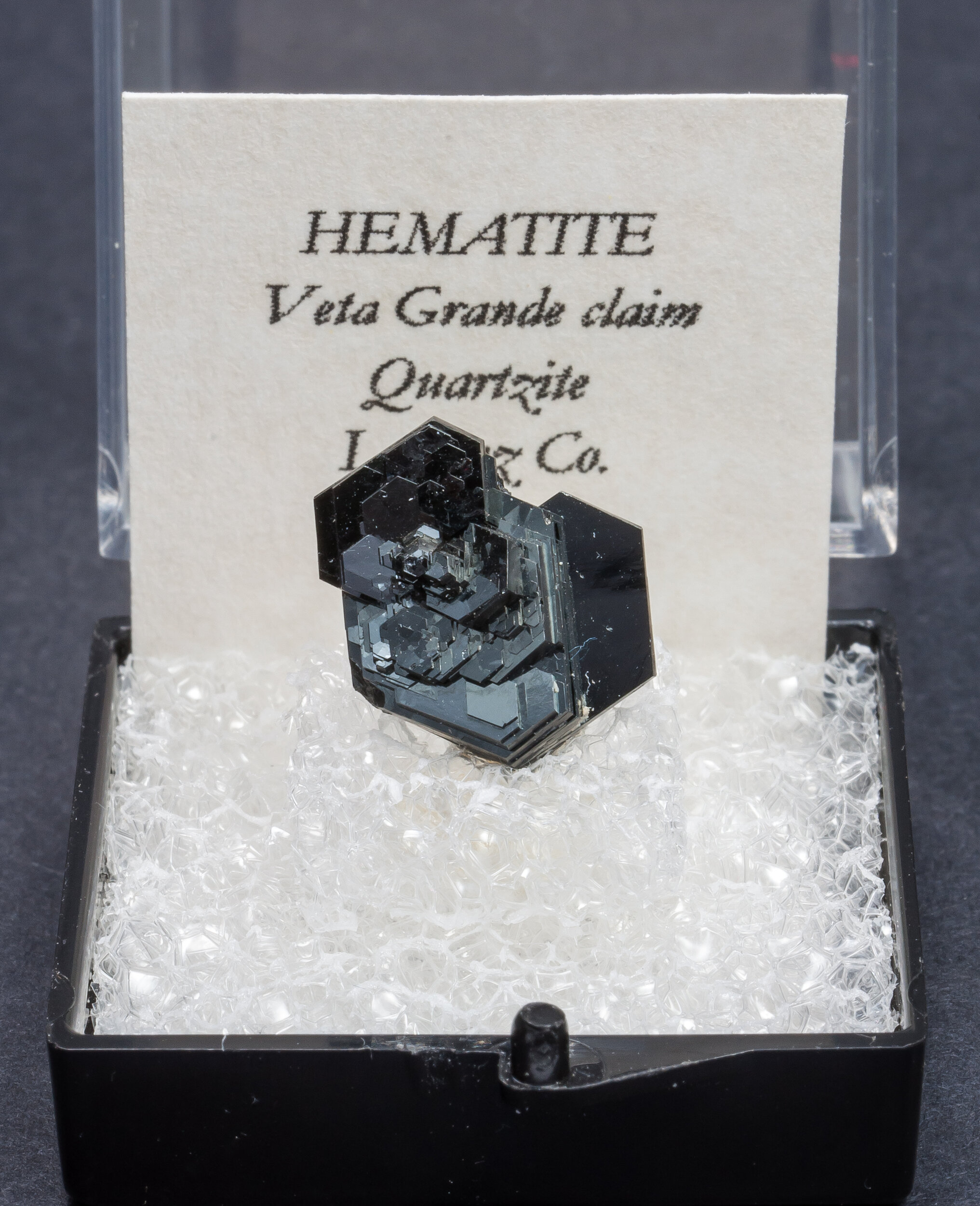 Hematite (variety iron rose) - Big Bertha Mine (Veta Grande Mine ...