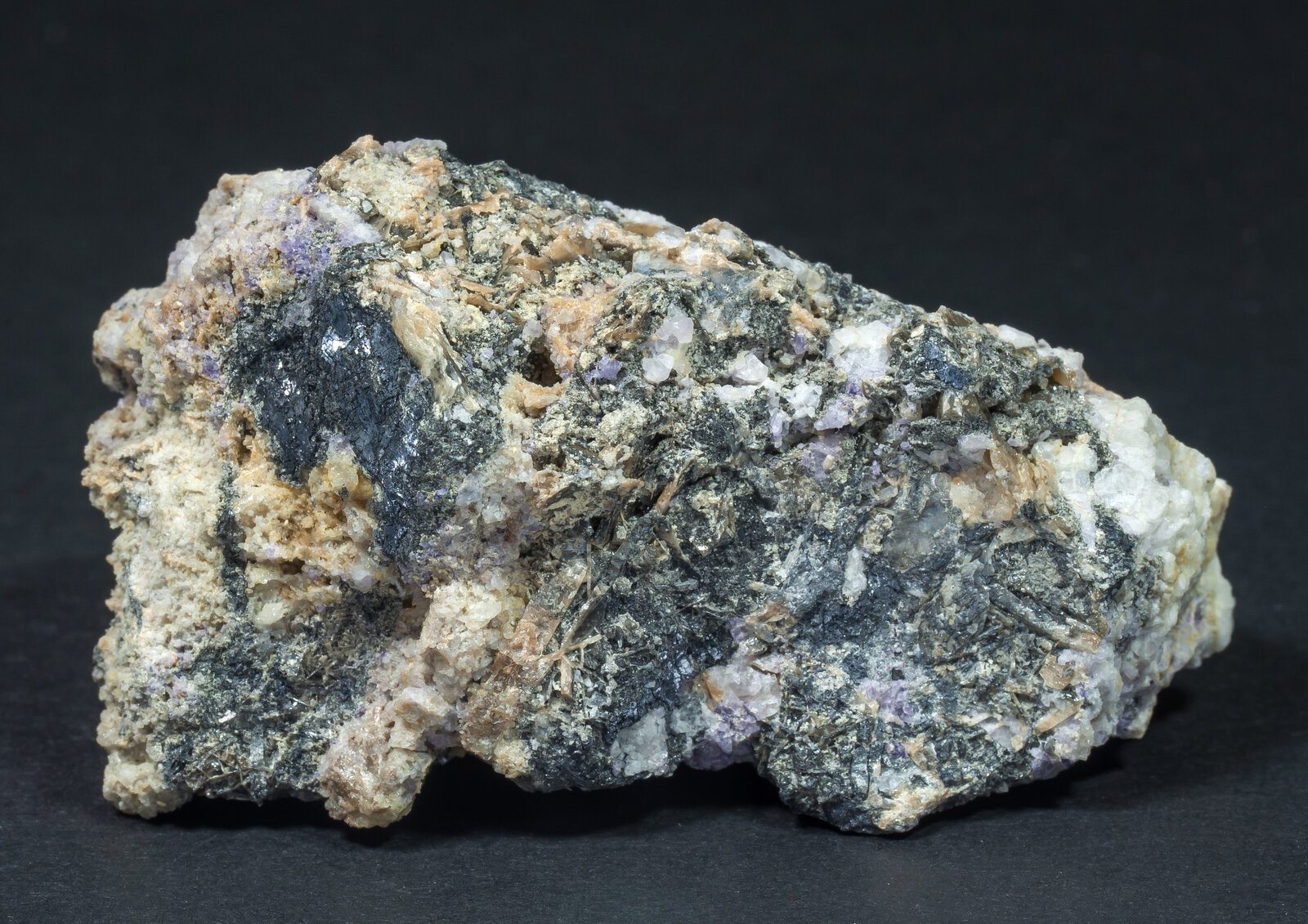 Wulfenite (variety chillagite) with Baryte, Fluorite, Cerussite and ...