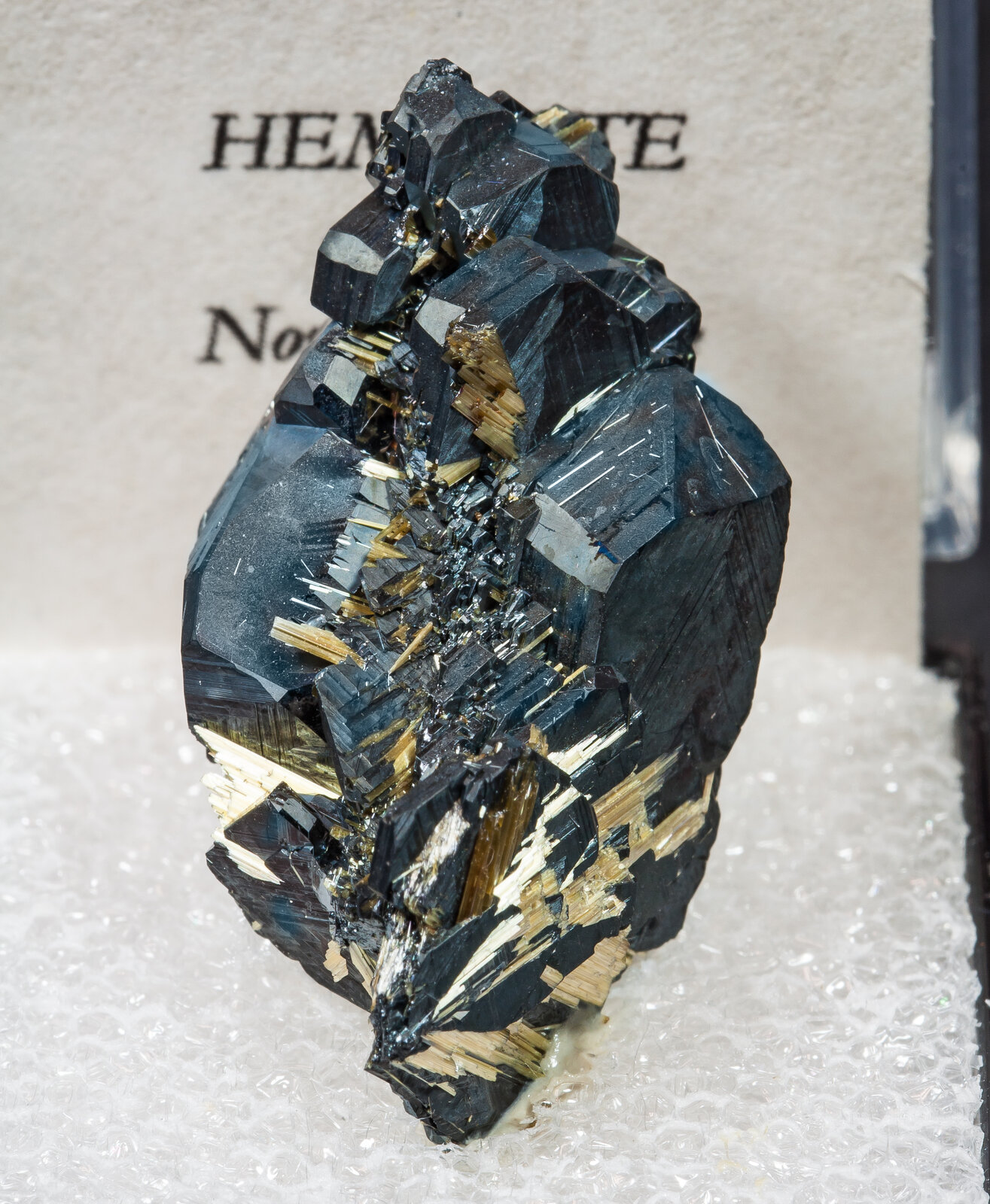 Hematite with Rutile - Novo Horizonte, Bahia, Northeast Region Brazil | Fabre Minerals
