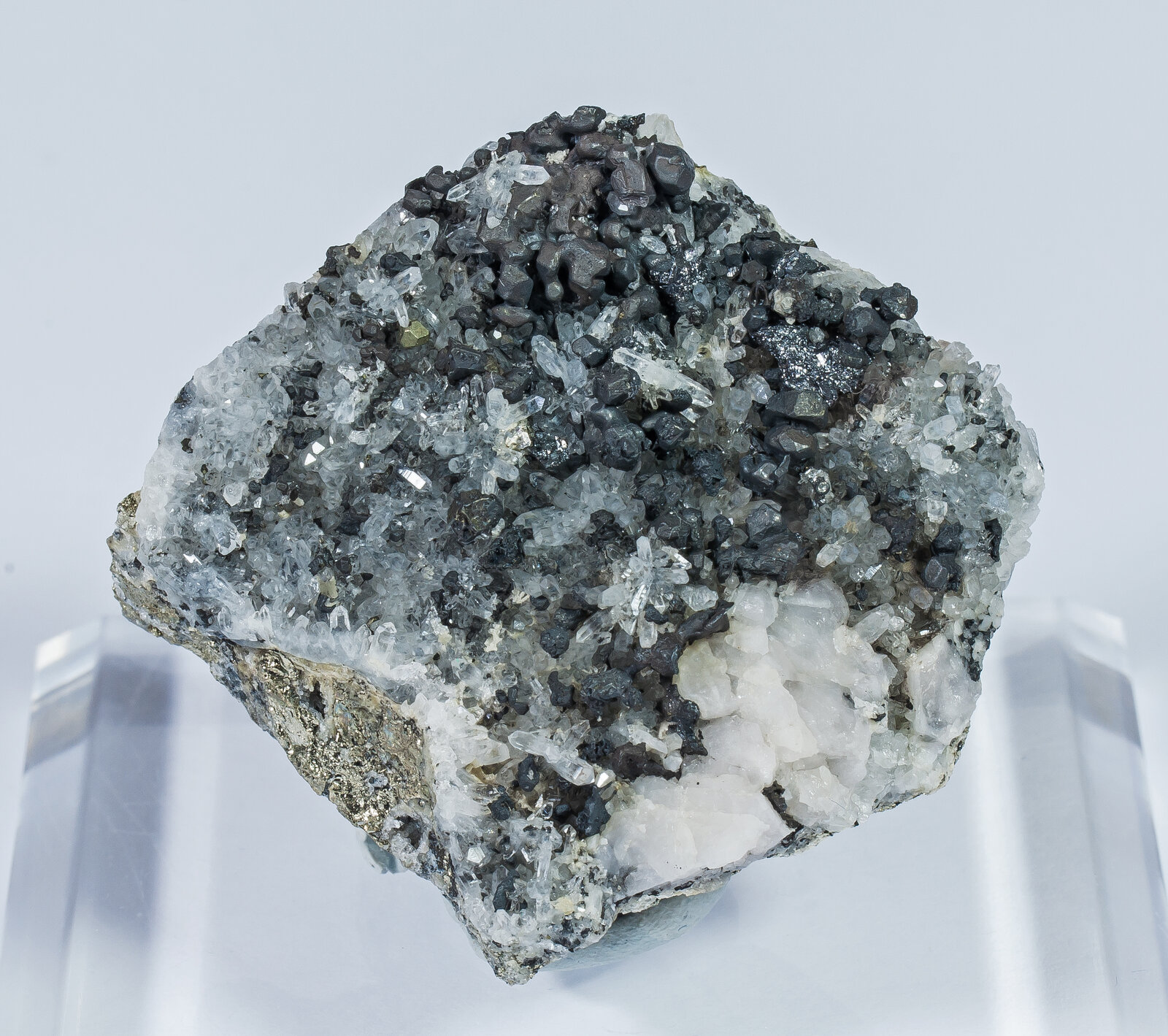 Pyrargyrite with Quartz - San Juan de Rayas Mine, Guanajuato, Municipio ...