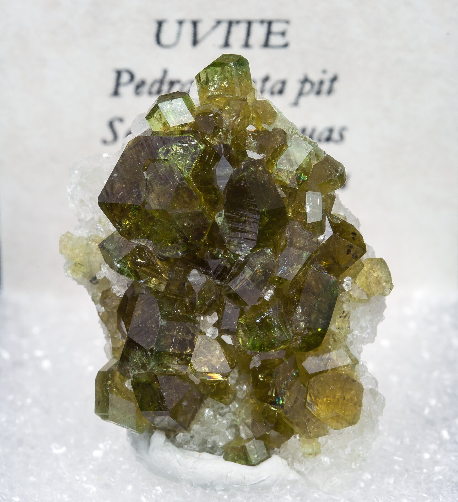 Uvite - Pedra Preta pit, Serra das Éguas, Brumado, Bahia, Northeast ...