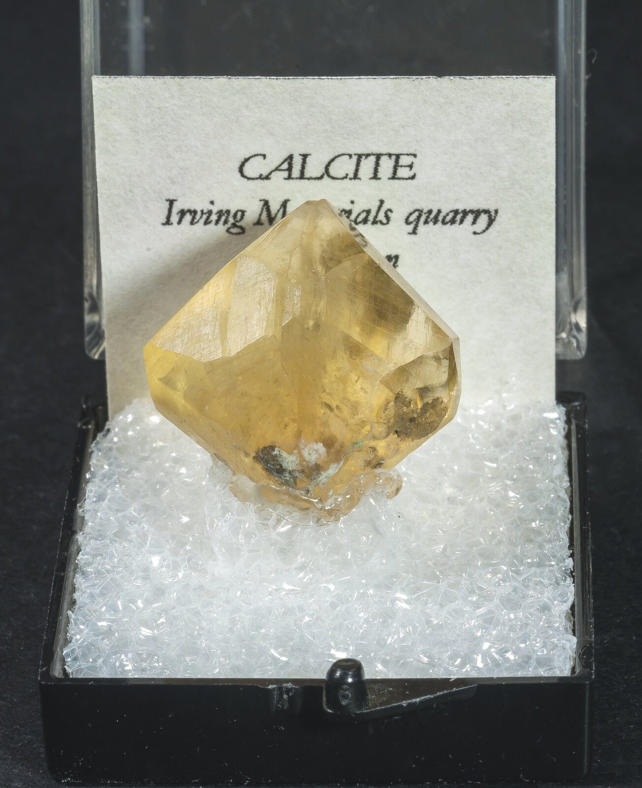 Calcite - Irving Materials Quarry, Anderson, Madison County, Indiana ...