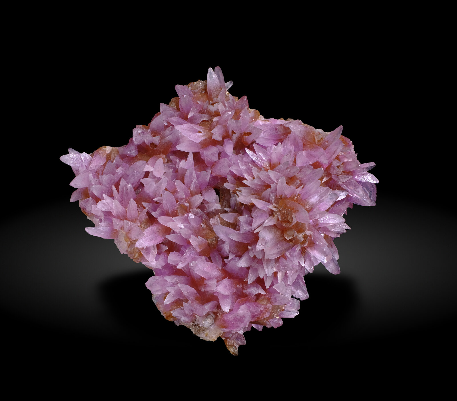 Calcite (variety Co-bearing calcite) - Agoudal Mines, Tansifite, Agdz ...