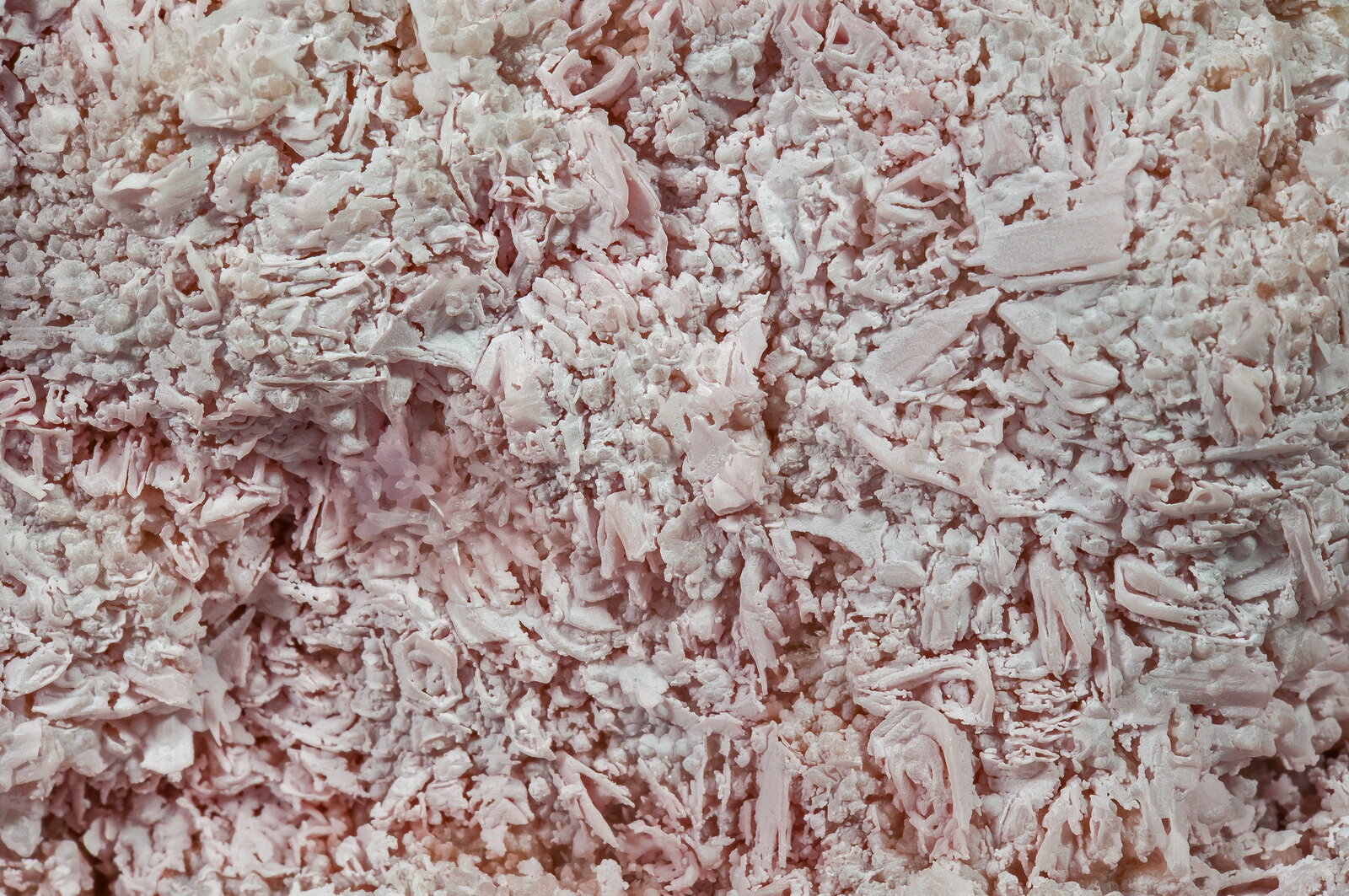 Talmessite coating Calcite and with Calcite - Lanping, Nujiang ...