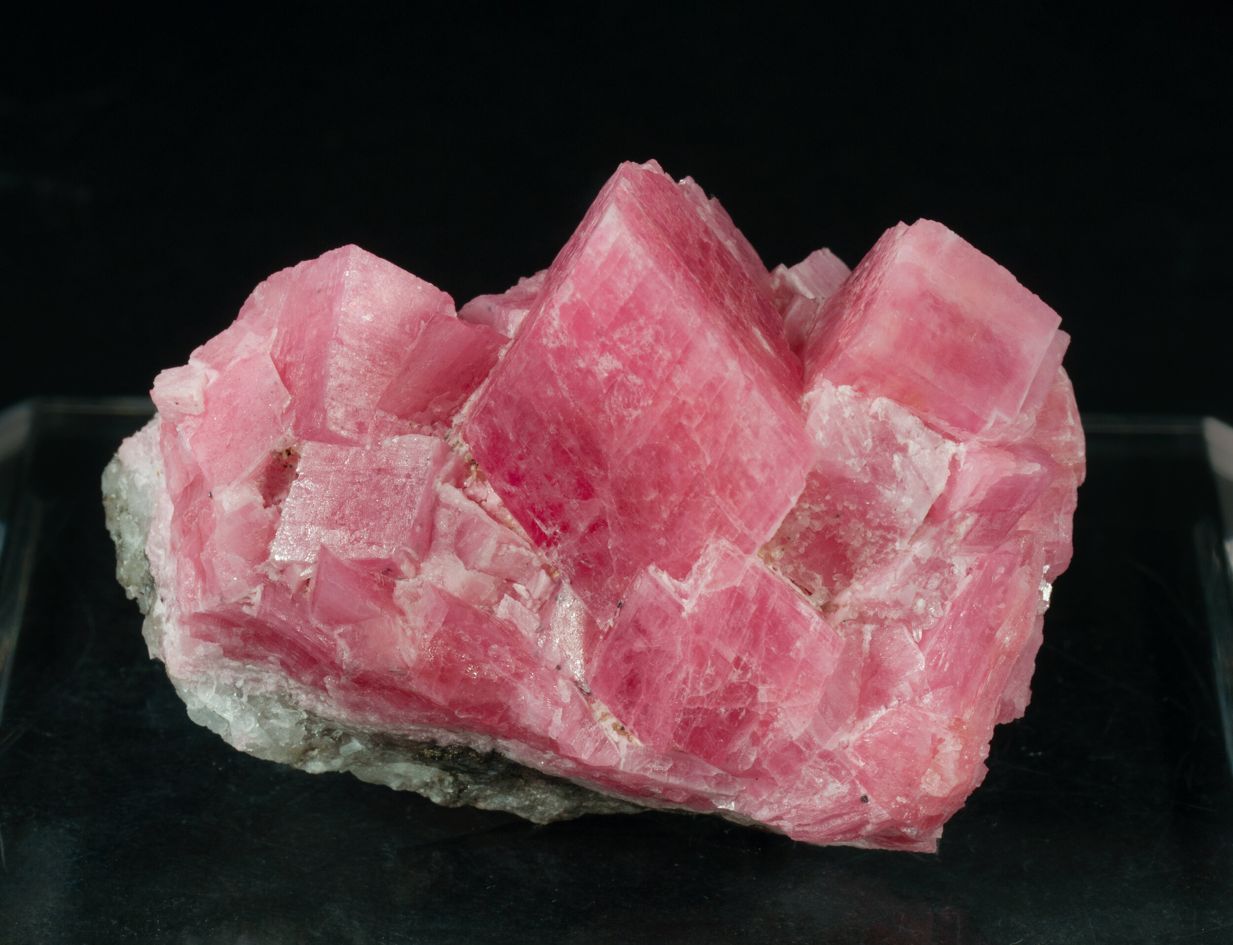 Rhodochrosite with Quartz - Manuelita Mine, Morococha District, Yauli ...