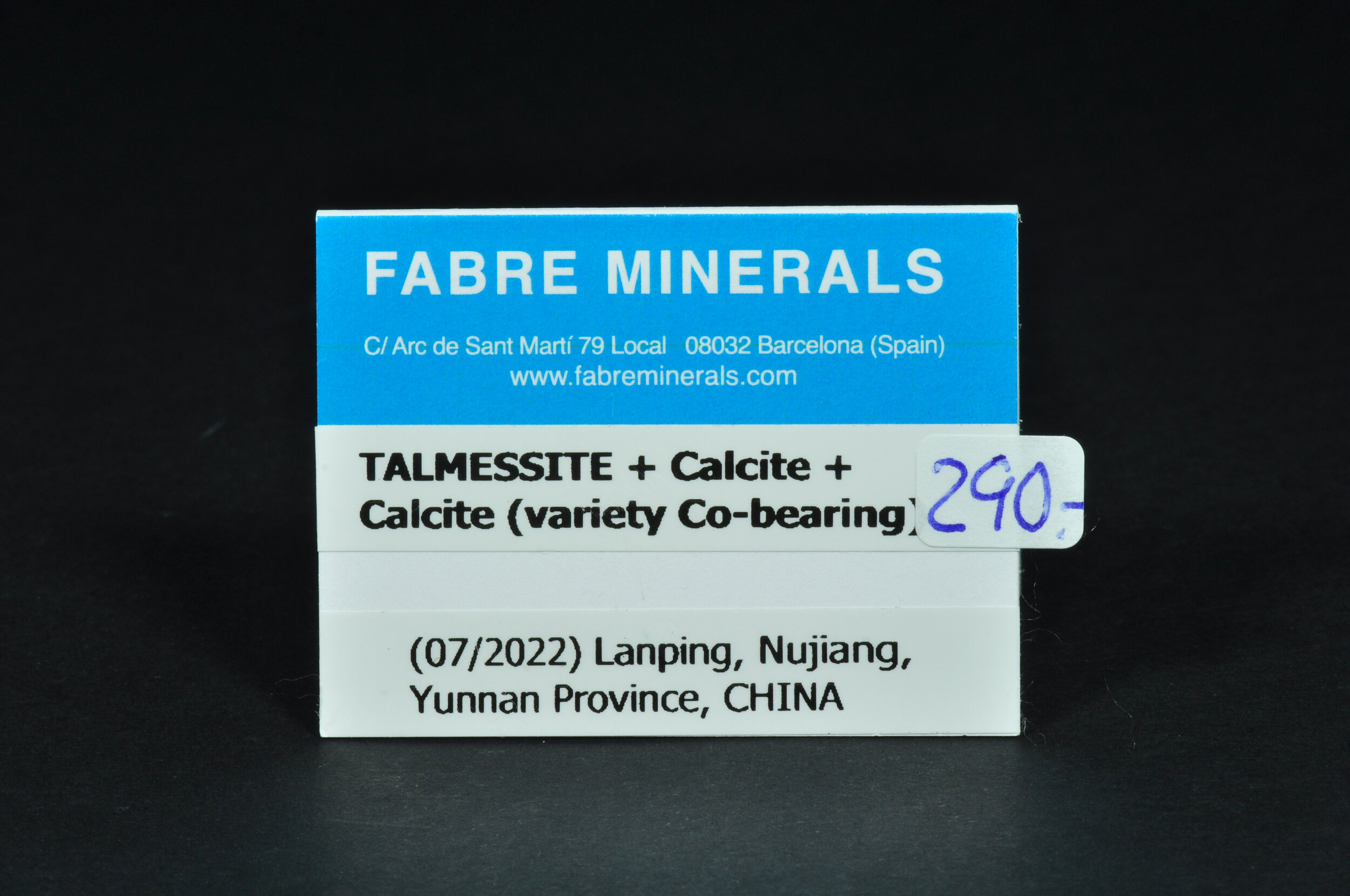 Talmessite with Calcite and Calcite (variety Co-bearing calcite ...