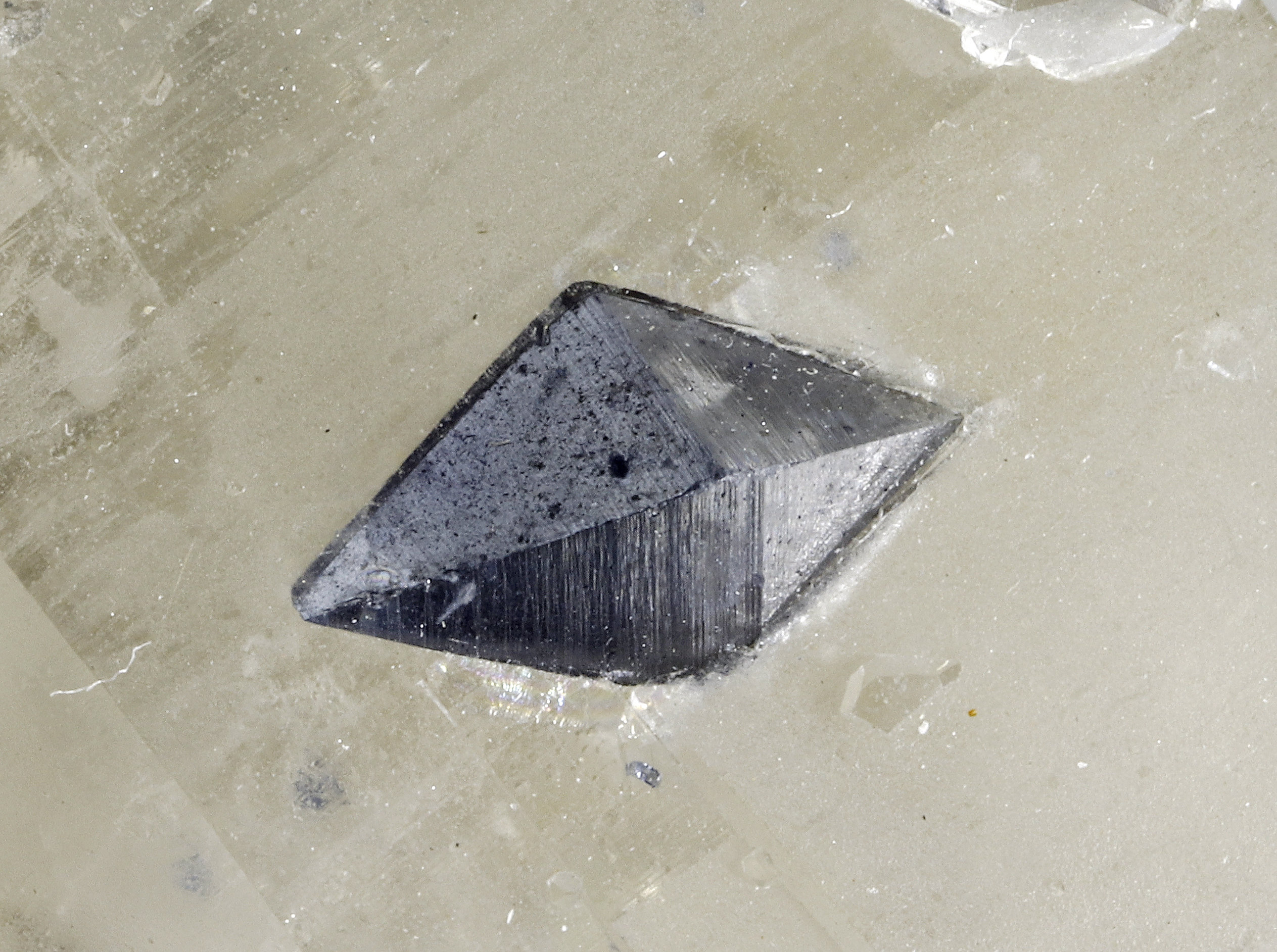 Anatase, Quartz - Dodo Mine, Saranpaul, Khanty-Mansi Okrug, Tyumen ...