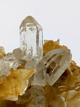 Mineral Specimen: Muscovite, Quartz - Fabre Minerals