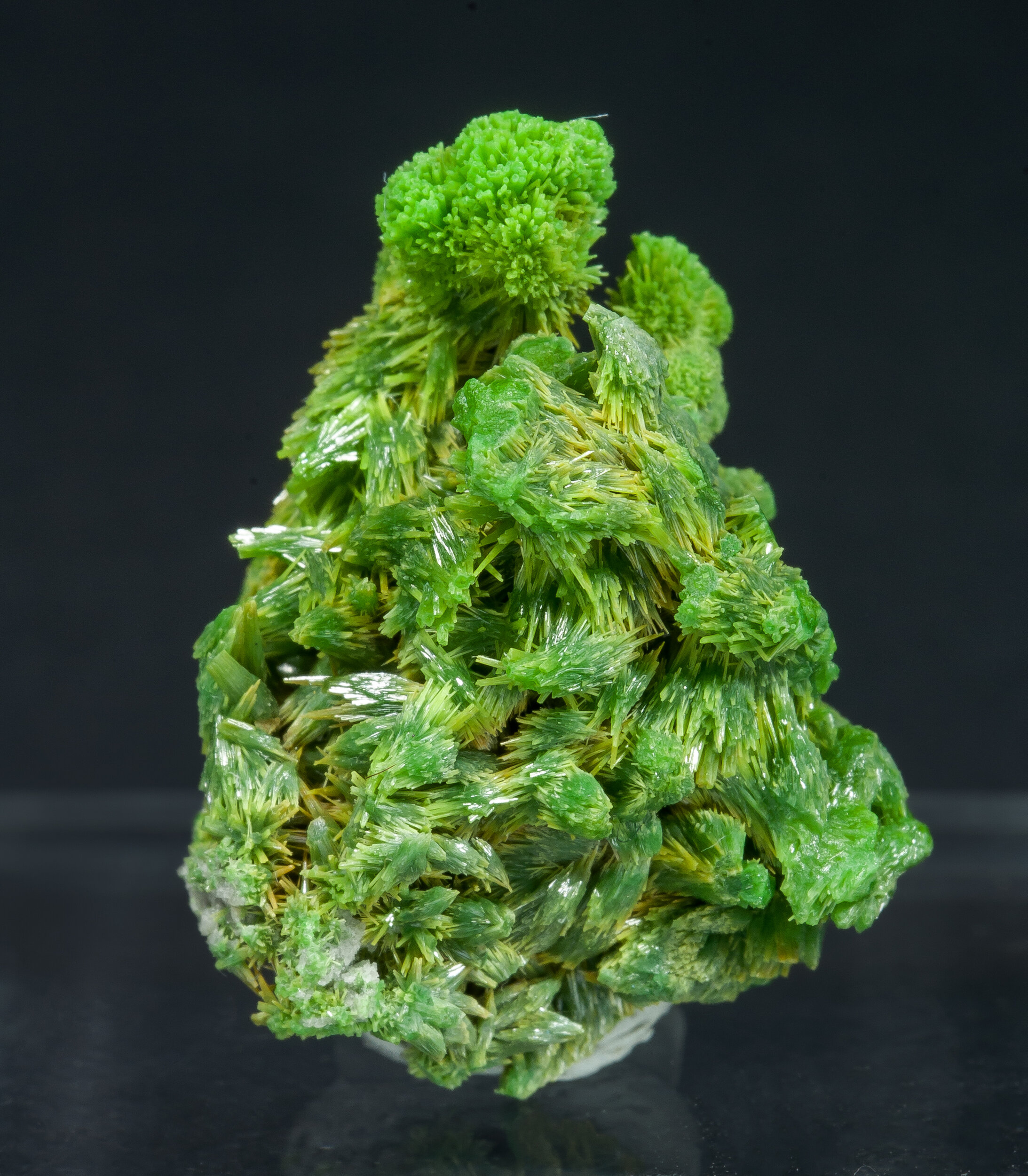 Pyromorphite - Chaillac Mine, Chaillac, Le Blanc, Indre, Centre-Val de ...
