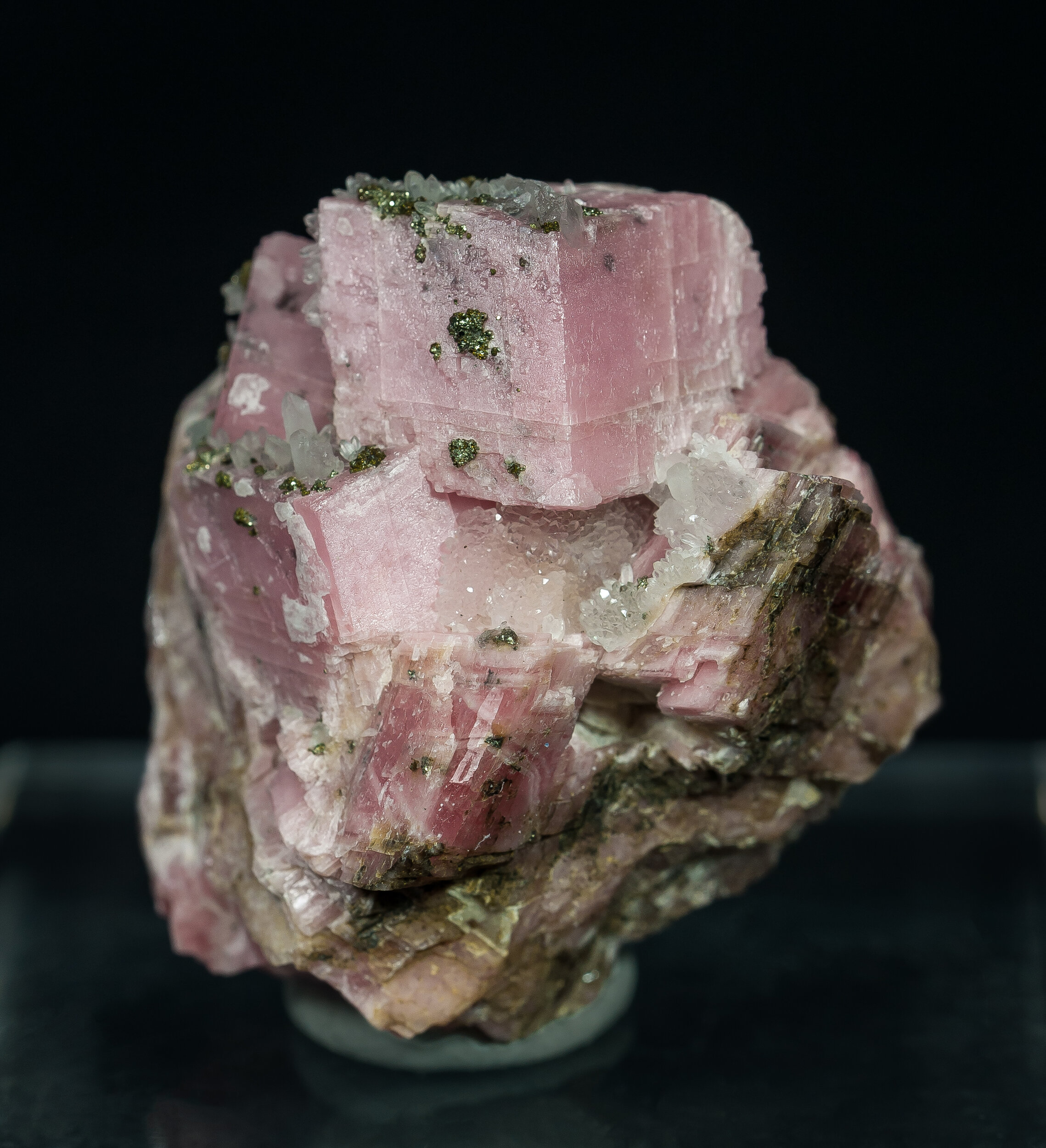 Rhodochrosite, Quartz, Pyrite - Emma Mine, Butte, Butte District ...
