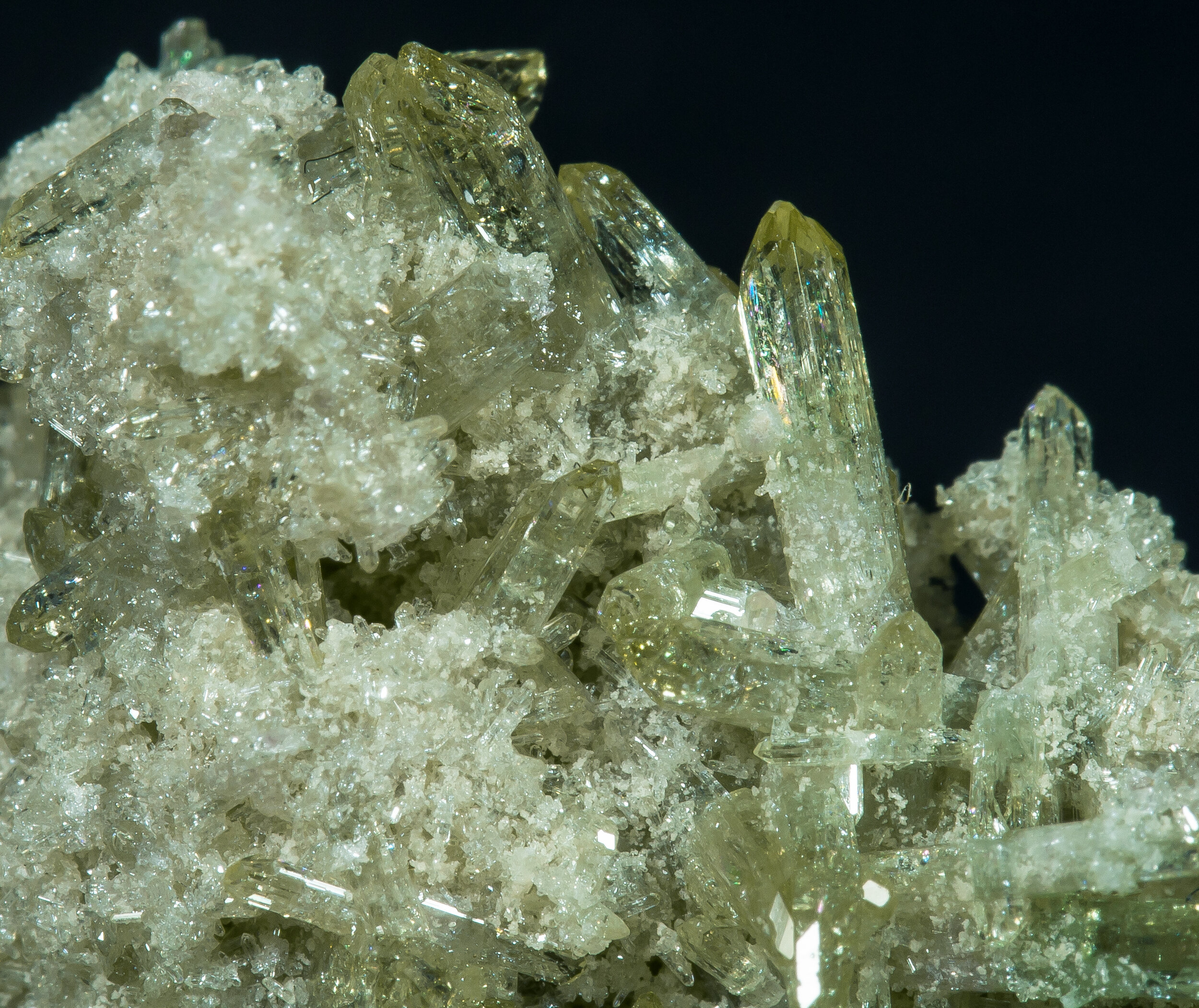 Vesuvianite - Jeffrey Mine, Asbestos, Les Sources RCM, Estrie, Québec ...