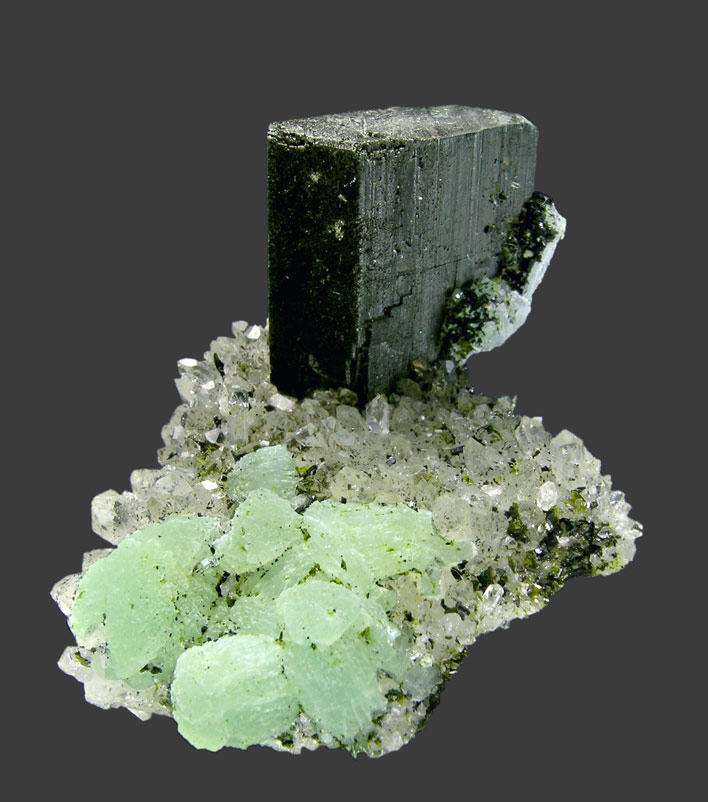Babingtonite with Prehnite, Quartz and Epidote - Babingtonite ...