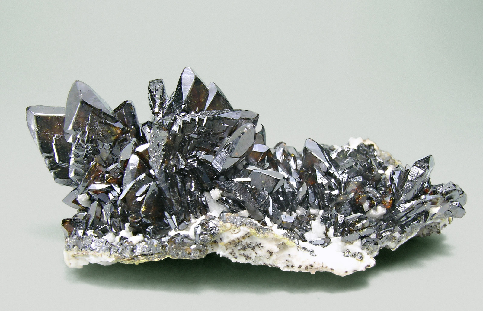Descloizite with Dolomite and Mimetite - Berg Aukas, Grootfontein ...