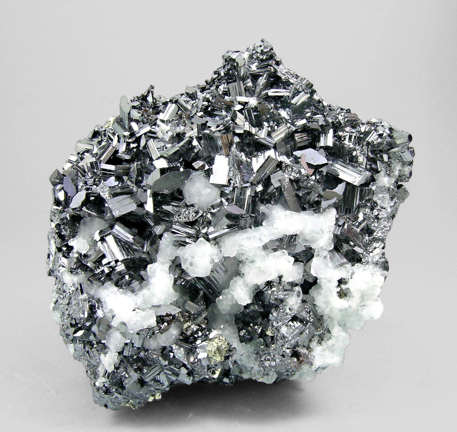 Enargite with Fluorite and Pyrite - Quiruvilca Mine (La Libertad Mine ...