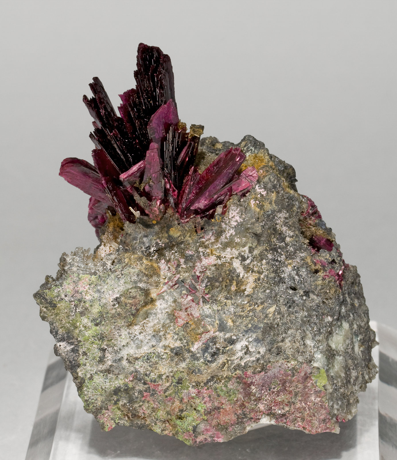 Erythrite