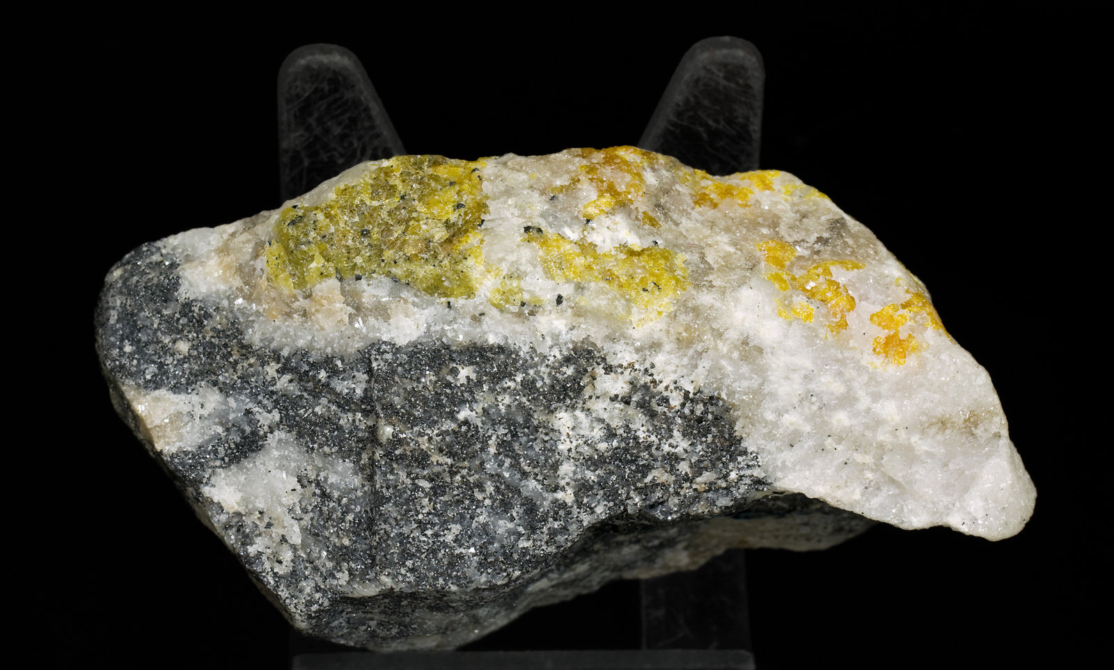 Berzeliite with Calcite and Hausmannite - Långban, Filipstad, Värmland ...