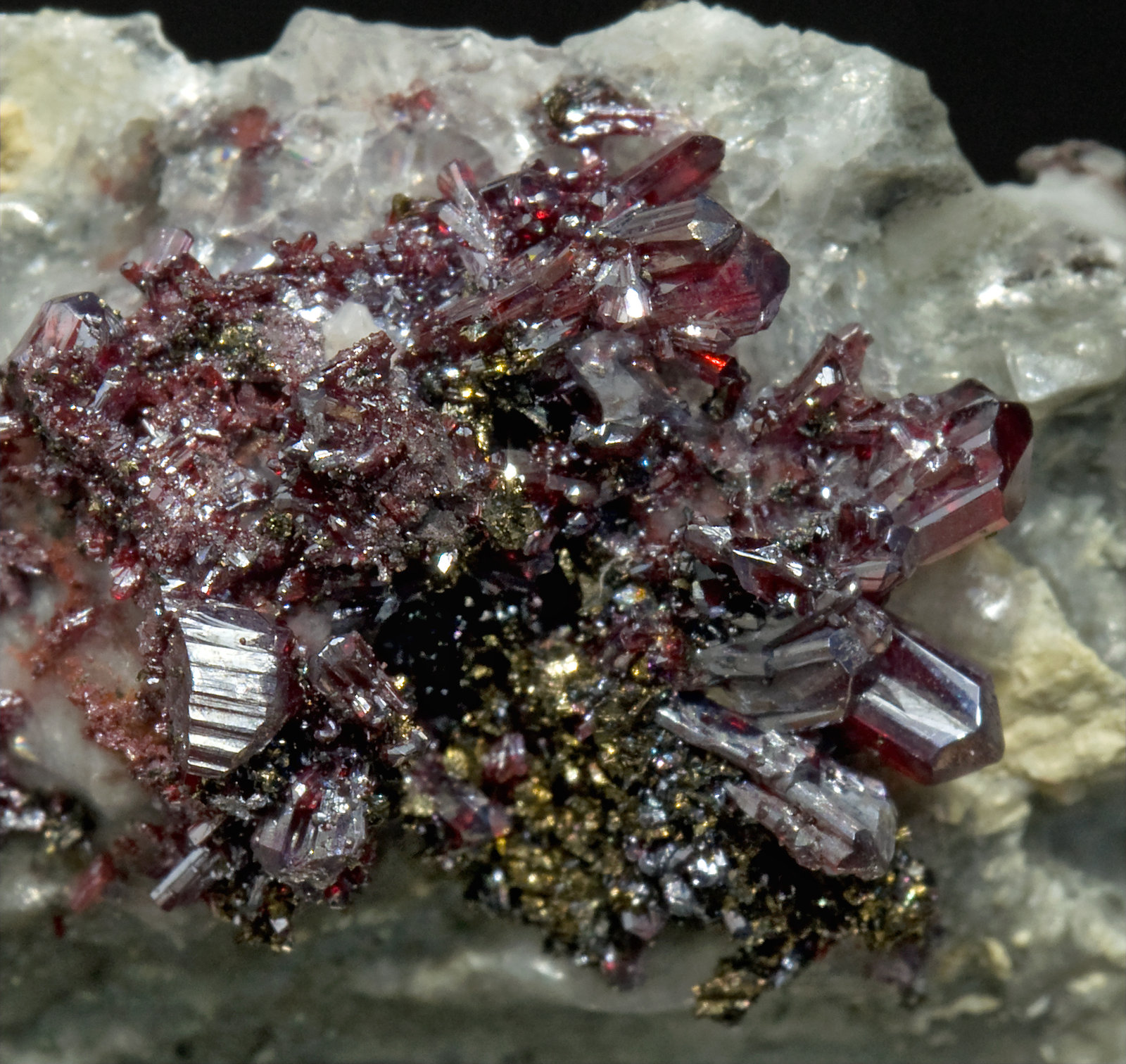 Proustite with Chalcopyrite and Calcite - Chañarcillo, Copiapó Province ...